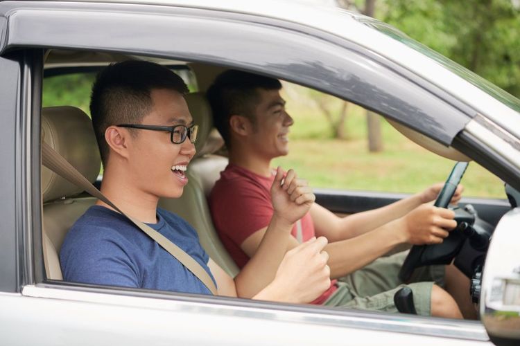 10 Tips Belajar Mobil Agar Cepat Bisa untuk Pemula