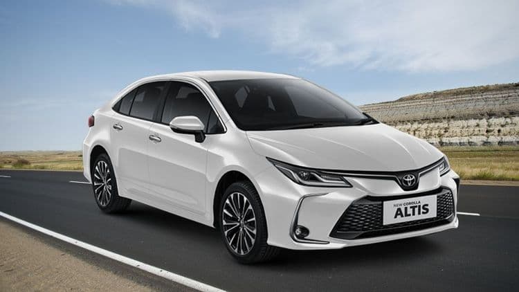 Toyota Corolla Altis Generasi dan Fiturnya