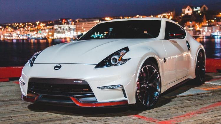 Nissan GT-R R35, Mobil Sport Legendaris Performa Tinggi